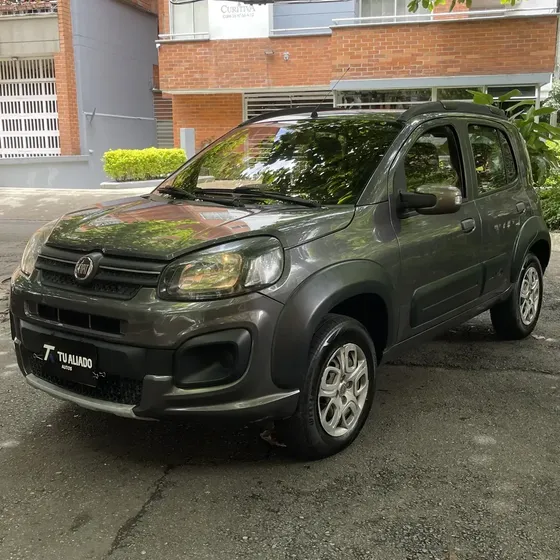 Precio Uno - Carros y Camionetas | TuCarro
