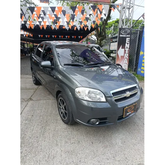 Aveo Emotion - Carros y Camionetas | TuCarro