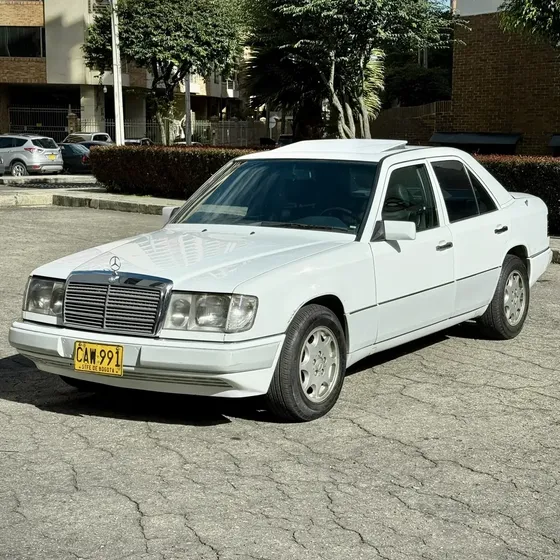 Mercedes Benz W124 - Carros y Camionetas Mercedes-Benz | TuCarro