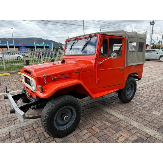 Toyota Fj Cruiser - Carros y Camionetas Toyota | TuCarro