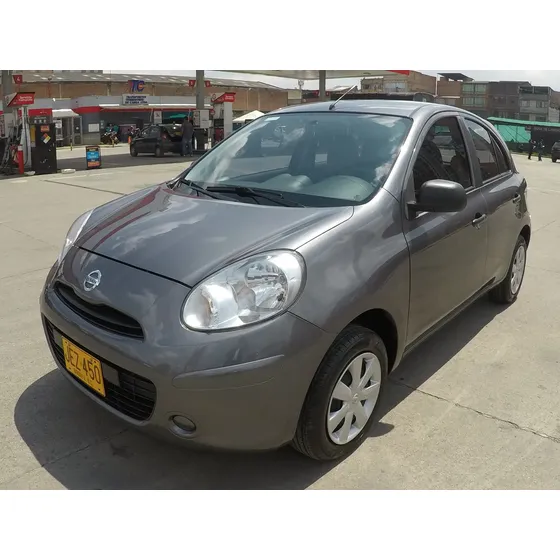 Nissan March 2017 - Carros y Camionetas Nissan March | TuCarro
