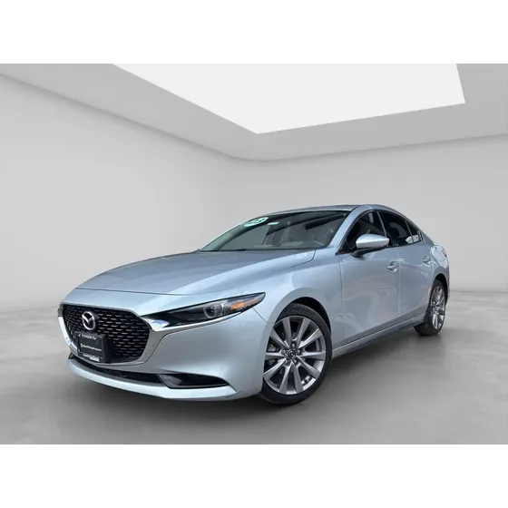 Mazda Mazda 3: 661 autos a partir de $250,000 MXN