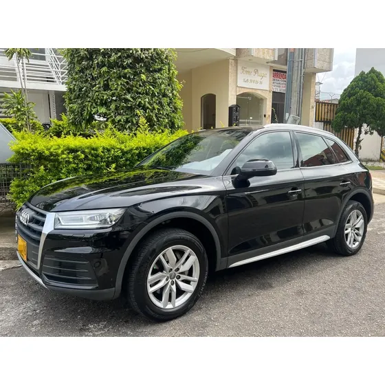 Audi Negro - Carros y Camionetas | TuCarro