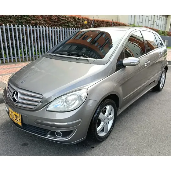 Carros y Camionetas Mercedes-Benz 2008 | TuCarro