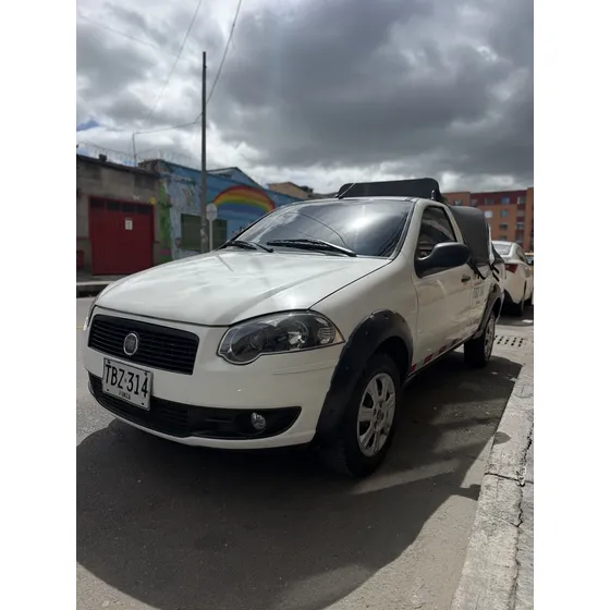 Carros y Camionetas Fiat Strada en Bogotá D.C. | TuCarro