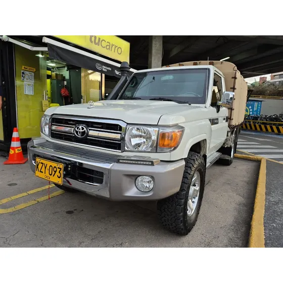 Land Cruiser Ngũ 9 - Carros y Camionetas | TuCarro