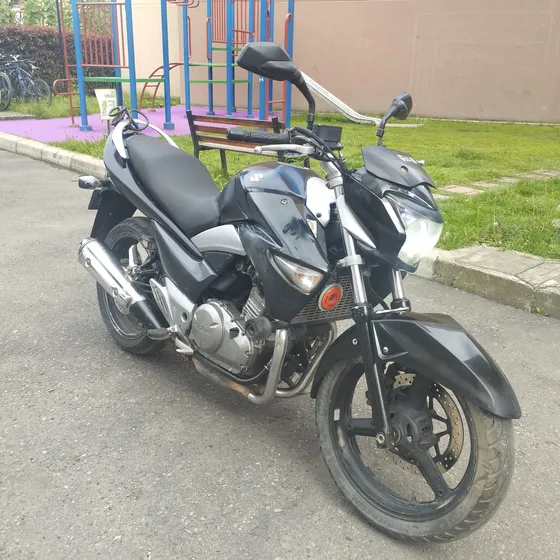 Akt Modelo 2013 - Motos | TuCarro