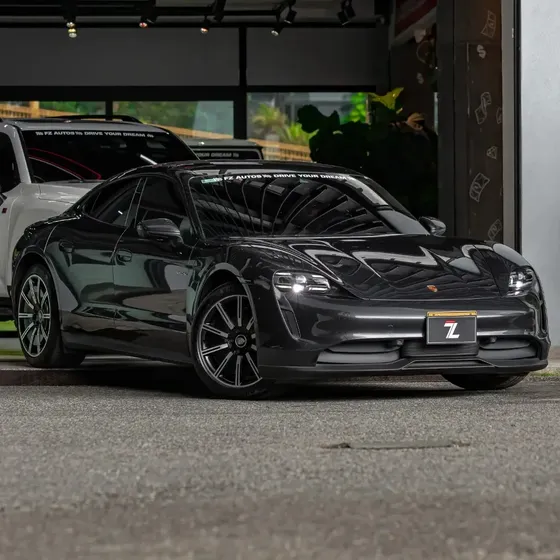 Precios - Carros y Camionetas Porsche Taycan | TuCarro