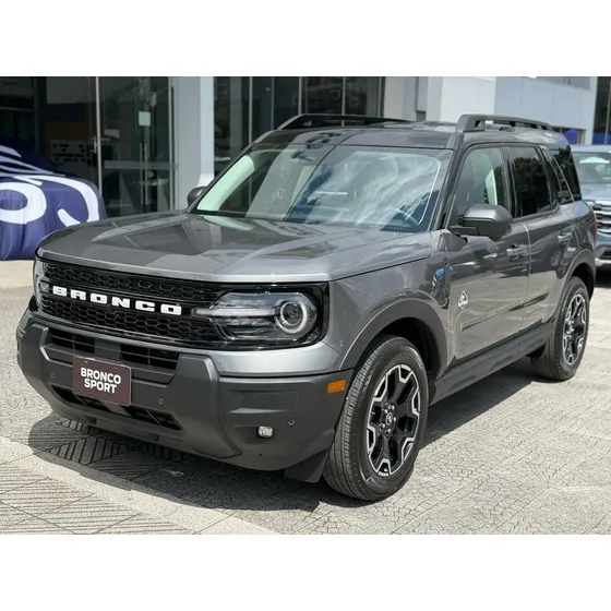 Hector Fort - Carros y Camionetas Bronco Sport | TuCarro