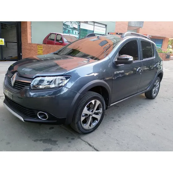 Stepway - Carros y Camionetas Renault 2018 | TuCarro