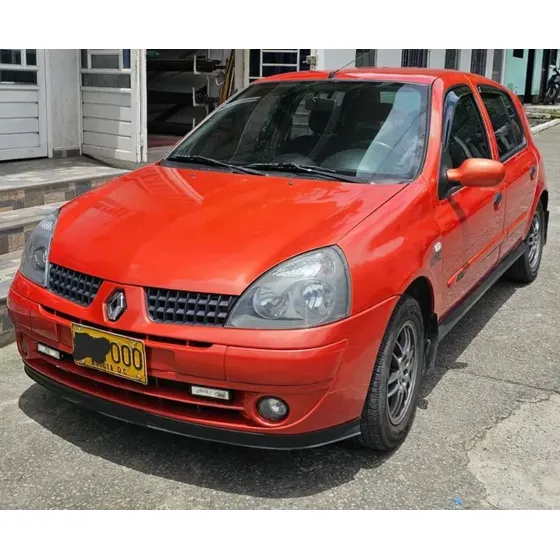 Renault Clio 2 - Carros y Camionetas | TuCarro