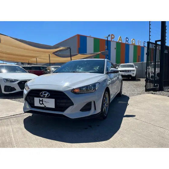 Hyundai Veloster: Comprar 9 autos usados, seminuevos y nuevos