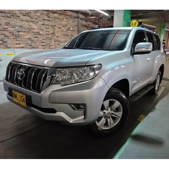 Venta - Carros y Camionetas Toyota Prado usado 2024 | TuCarro