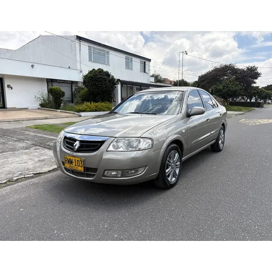 Carros y Camionetas Renault Scala 2012 | TuCarro