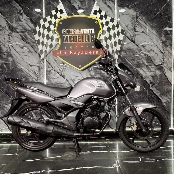 Carenaje Honda Cbf150 Gris | MercadoLibre 📦