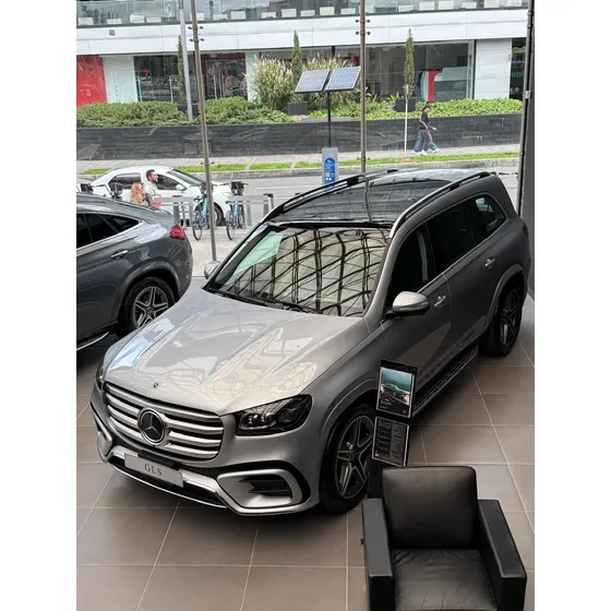 Topi Benz - Carros y Camionetas | TuCarro