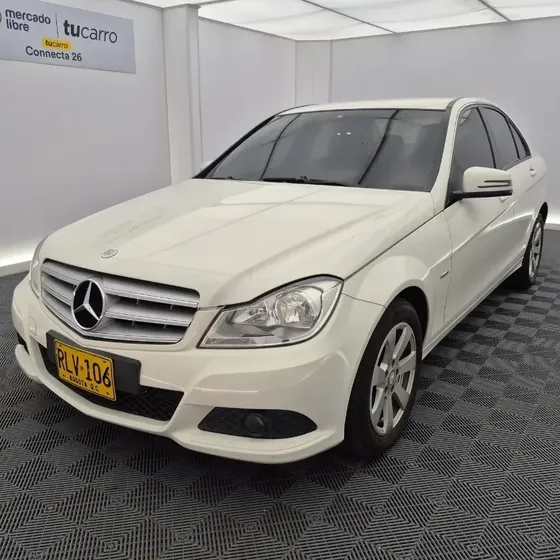 Mercedes Benz C 180 - Carros y Camionetas Mercedes-Benz | TuCarro