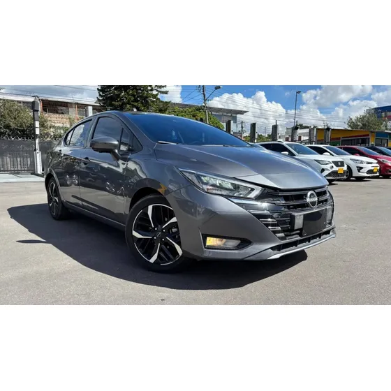 Versa - Carros, Motos y Otros 2024 | TuCarro