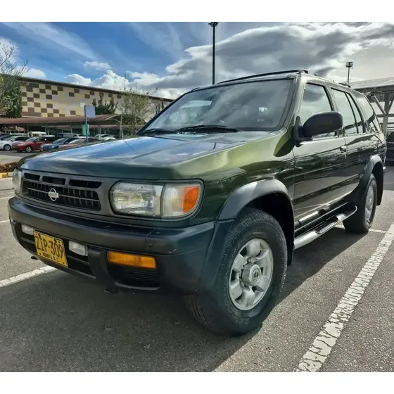 Nissan Pathfinder R50 - Carros y Camionetas 4x4 | TuCarro