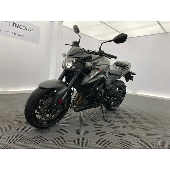 Suzuki Gsx750 | Mercado Libre 🚗
