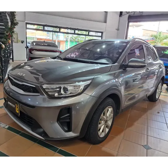 Kia Sonet Desire - Carros y Camionetas en Santander | TuCarro