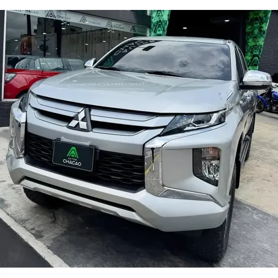 Carros y Camionetas Mitsubishi 2023 | TuCarro