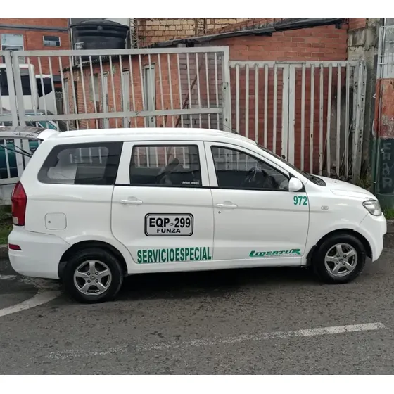 Dfsk Glory - Carros y Camionetas | TuCarro