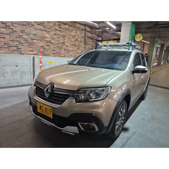 Renault Stepway Intense - Carros y Camionetas | TuCarro