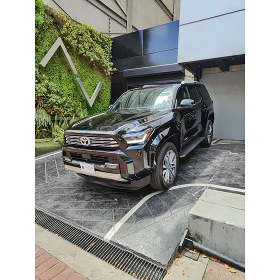Whw Plastics Limited - Carros y Camionetas 4Runner 2026 | TuCarro