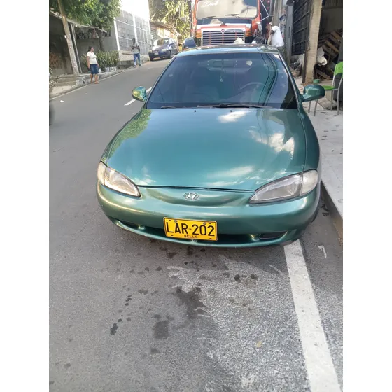 Carros y Camionetas Hyundai 1998 | TuCarro