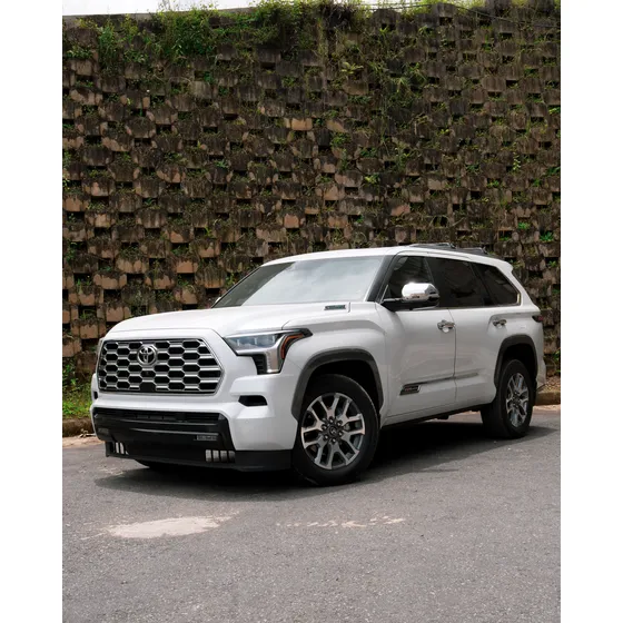 Toyota V8 Medellin - Carros y Camionetas Sequoia 2026 | TuCarro