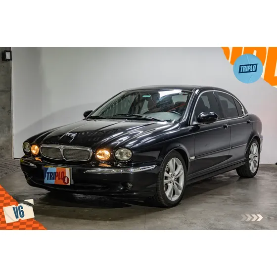 Autos Negros - Carros y Camionetas Jaguar | TuCarro