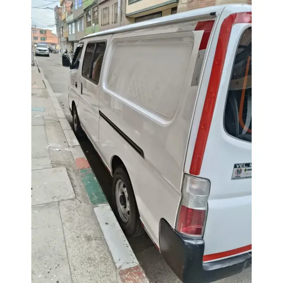 Carros y Camionetas Nissan Urvan | TuCarro
