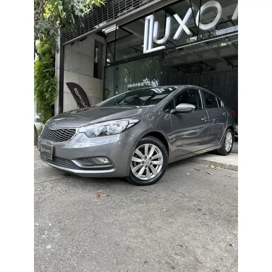 Kia Cerato: Comprar 23 carros usados, seminuevos y nuevos