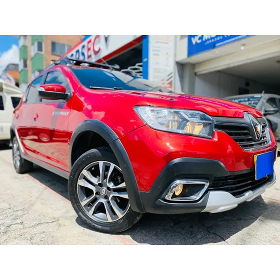 Renault Sandero Stepway Intense - Carros y Camionetas | TuCarro