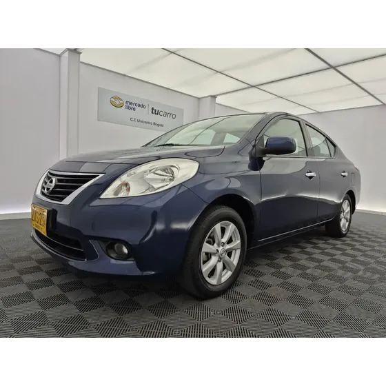 Nissan Versa - Carros y Camionetas | TuCarro