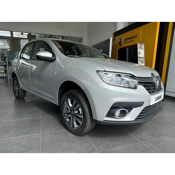 Toyota Fortuner 2026 - Carros y Camionetas Renault Logan Automática ...