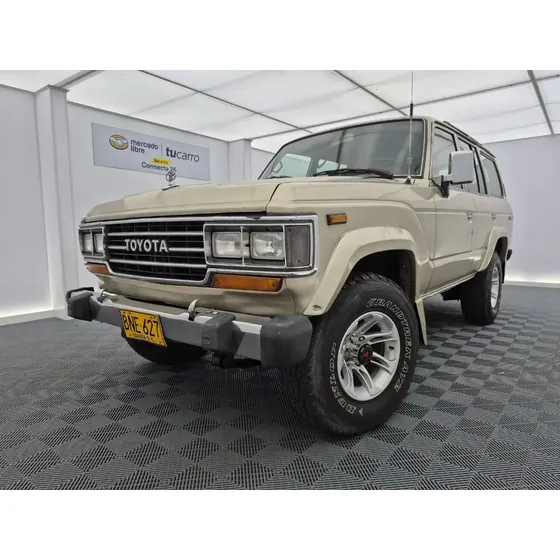 Toyota Tj Land Cruiser - Carros y Camionetas | TuCarro