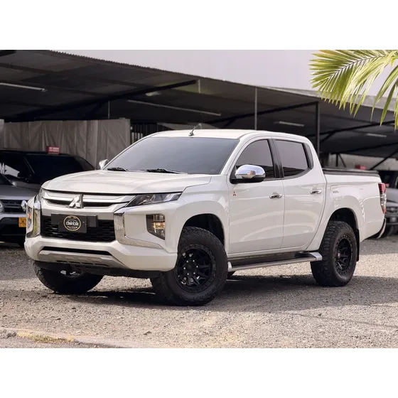 Par - Carros y Camionetas Mitsubishi 2021 | TuCarro