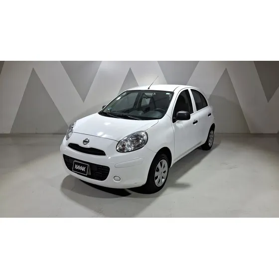 Nissan March 2015: 17 autos a partir de $100,000 MXN
