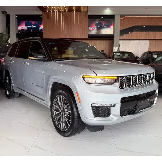Jeep Grand Cherokee: 856 autos a partir de $350,000 MXN