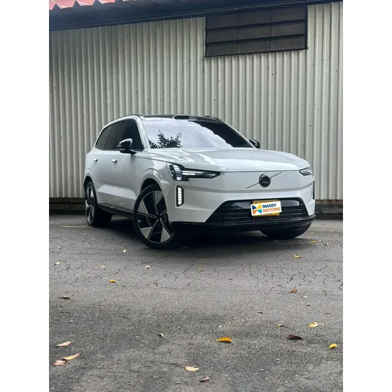 Precios - Carros y Camionetas Volvo EX90, eléctrico | TuCarro