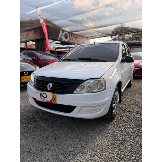 Renault Logan 1400 - Carros y Camionetas Logan | TuCarro