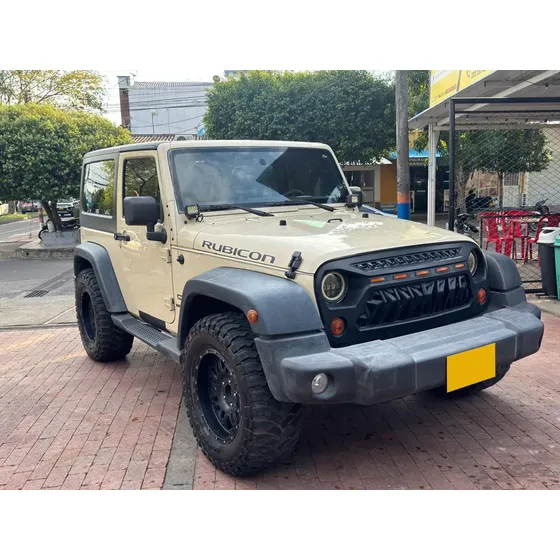 Jeep Cherokee Millenium - Carros y Camionetas | TuCarro
