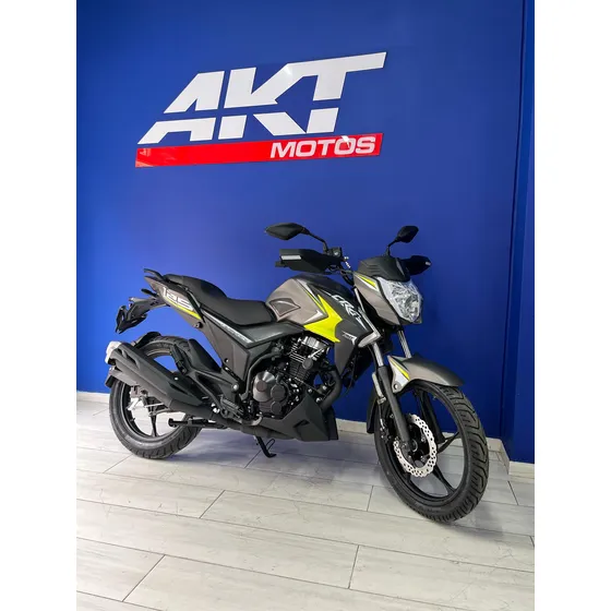 Vitulano 2026 € 4 - Motos Naked 2026 | TuCarro