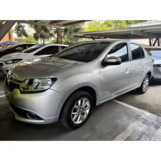 Renault Logan Usados 2007 - Carros y Camionetas | TuCarro