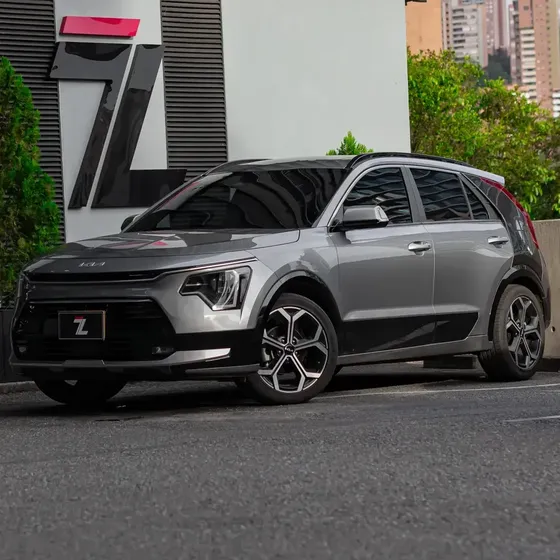 Kia Niro Zenith - Carros y Camionetas Kia 2026 | TuCarro