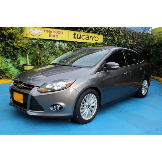 Ford Focus Titanium - Carros y Camionetas | TuCarro
