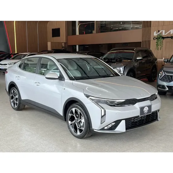 Kia K3 Cross - Carros y Camionetas Kia K3 | TuCarro