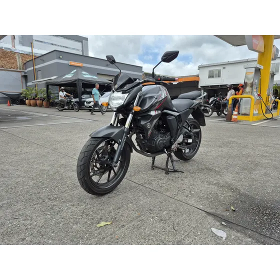 Yamaha FZ 2.0 Usado: Comprar carros usados, seminuevos y nuevos